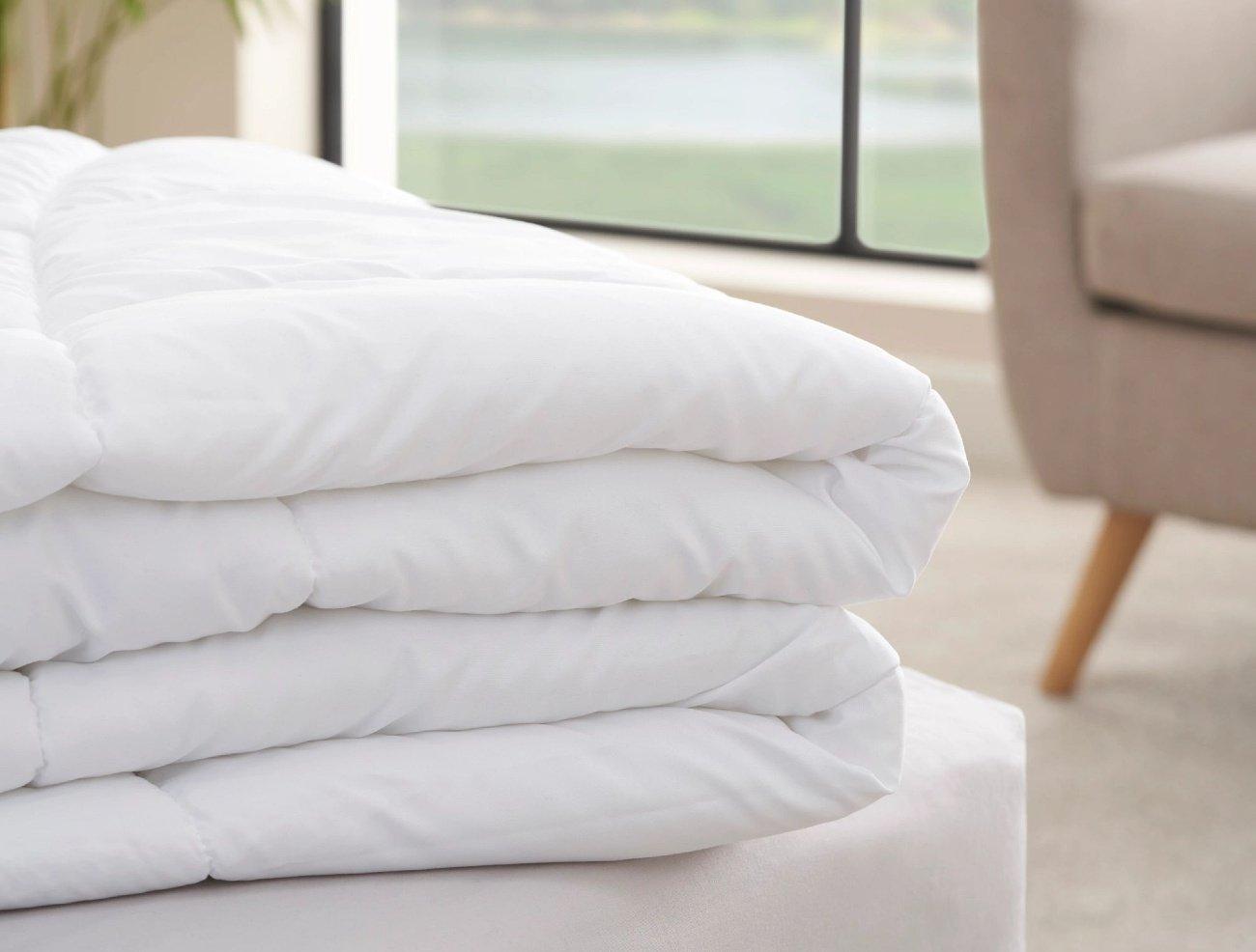 Home by TEMPUR Luxe Leicht-Decke | Bettdecke | TEMPUR® DE